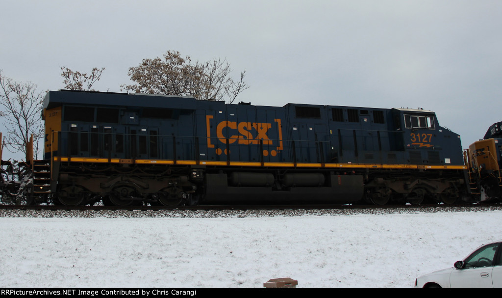 CSXT 3127 on Q409-15